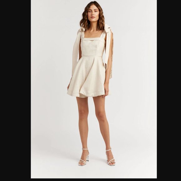 DISSH | Dresses | Dissh Aisle Pearl Linen Bow Mini Dress Nwt | Poshmark